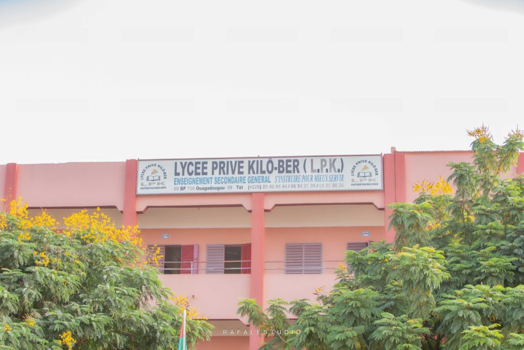 Bon congé à tous les élèves ! - LYCEE PRIVE KILO-BER